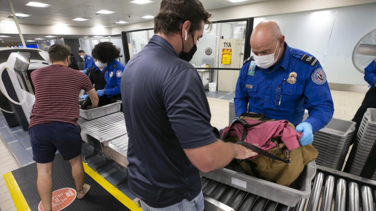 Tsa Prepared For Increased Thanksgiving Holiday Season Travel