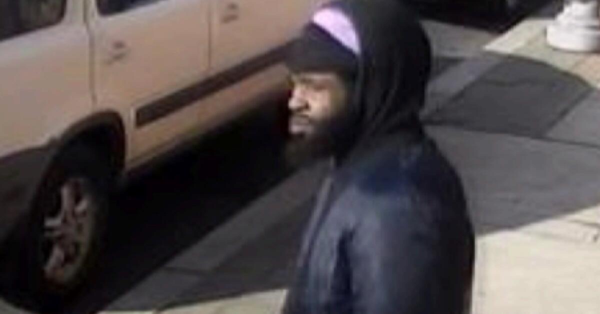 Authorities Seek Newark Robbery Suspect