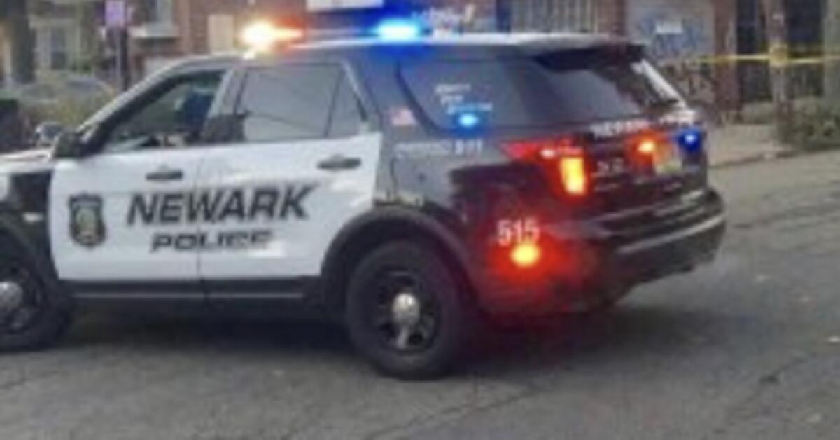 Newark Police Rescue Suicidal Woman from South Ward Residential Building
