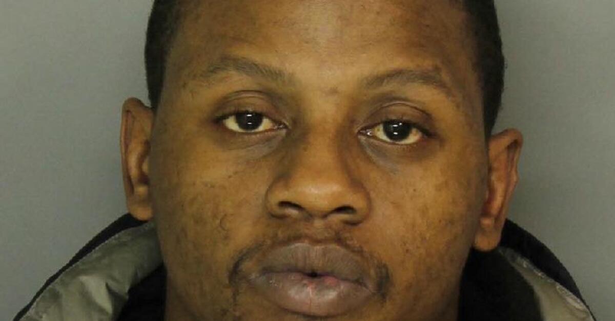 One Suspect Arrested, Another Sought in Newark Armed Robbery