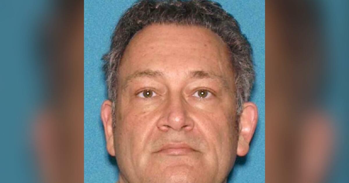 Chiropractor Sentenced to 25 Years in Prison for Money Laundering, Theft Chiropractor Sentenced to 25 Years in Prison for Money Laundering, Theft