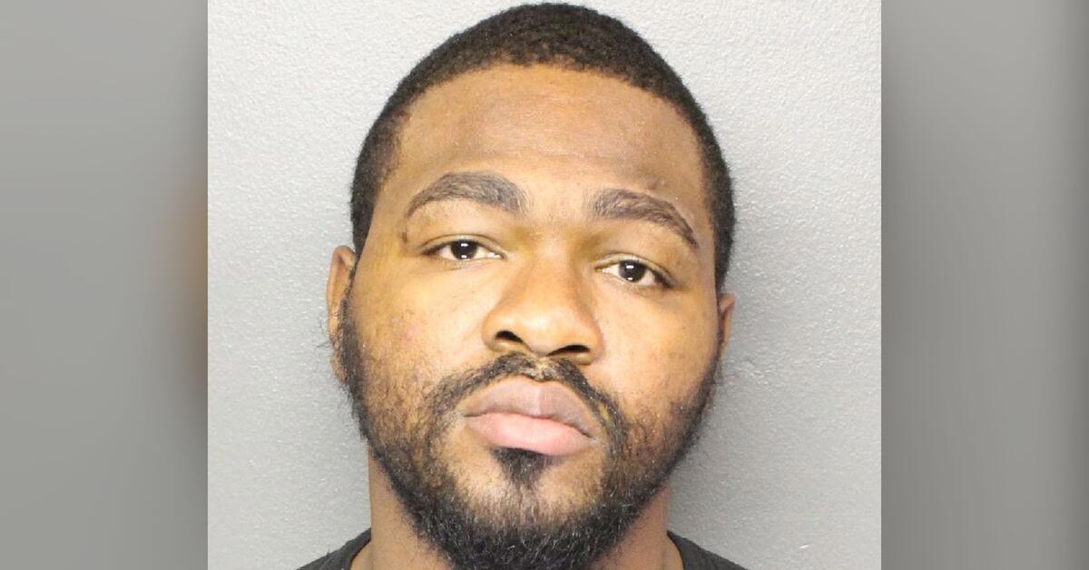 Repeat Offender Sentenced to 18 Years for Possession of Weapon