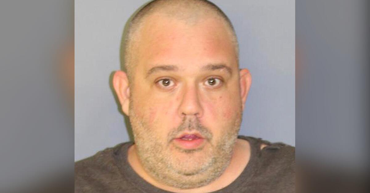 Fight Over Parking Spot Ends in Bloomfield Stabbing Fight Over Parking Spot Ends in Bloomfield Stabbing