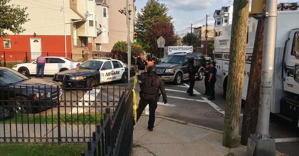 SWAT Responds to Reports of Armed Barricaded Man in Newark