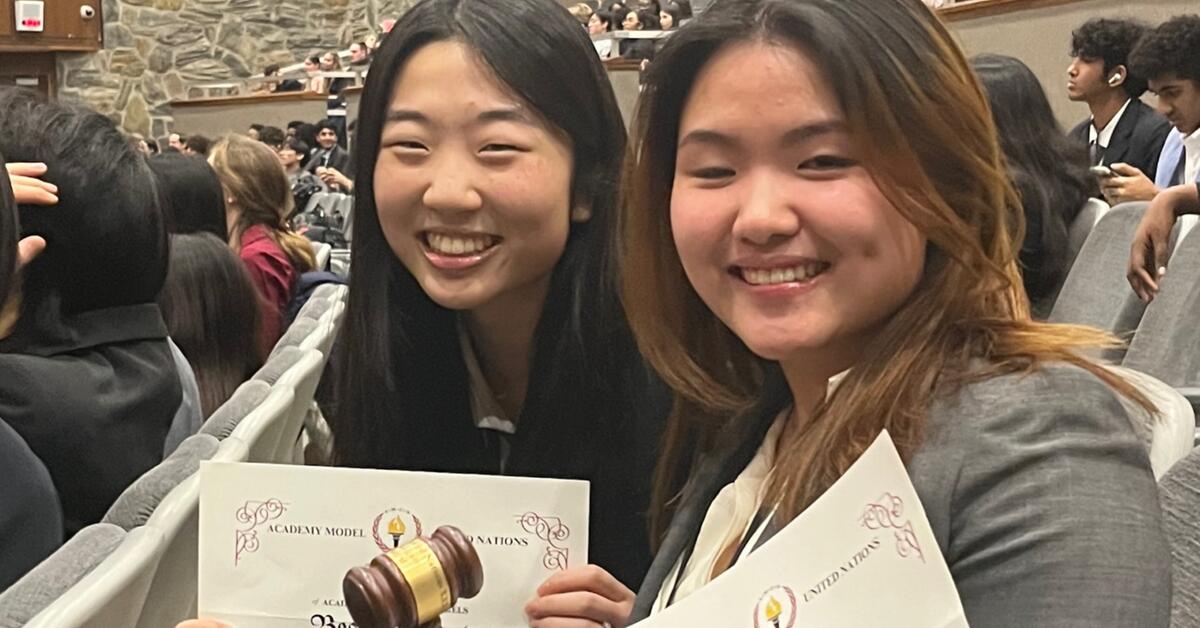 Hoboken and Englewood Cliffs Students Triumph at Model United Nations Meet