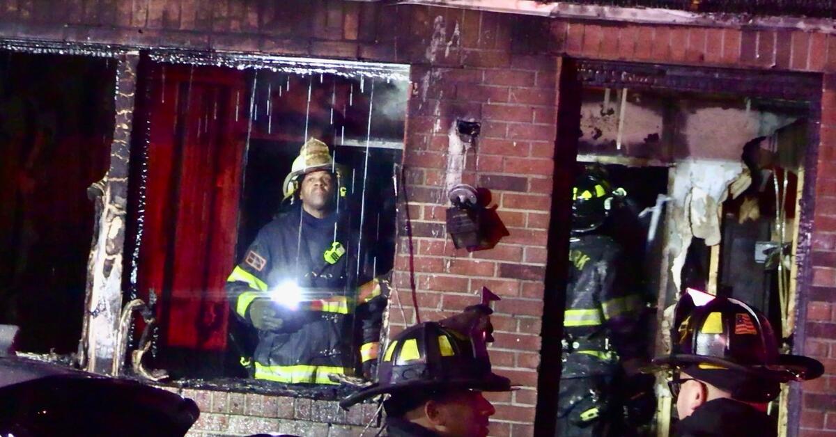 UPDATE: Nearly Two Dozen Displaced in Raging Newark North Ward Building ...