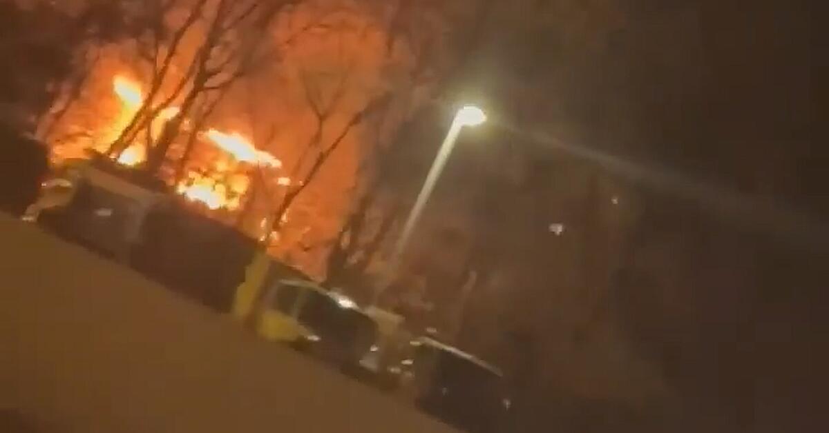 Parkway Drivers Witness Early Morning Fire That Destroyed Bloomfield Home