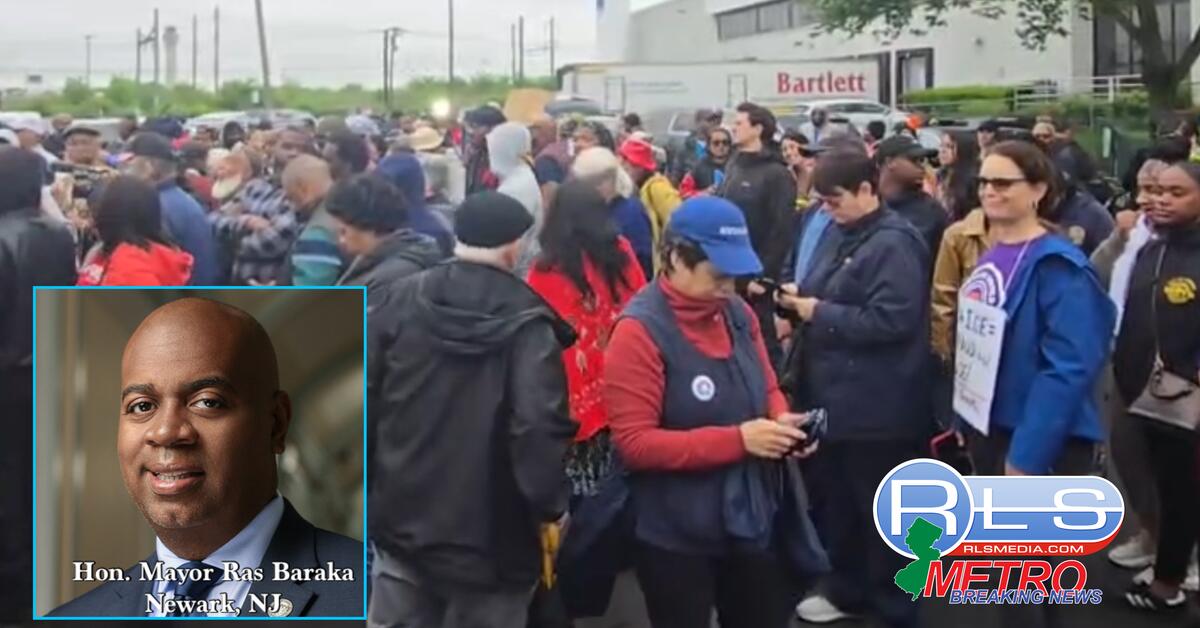 TIMELINE UPDATE: Hundreds Begin to Gather as Newark Mayor Ras Baraka ...