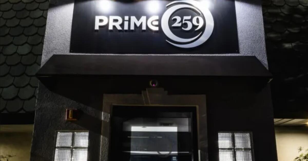 Police Investigate Early Morning Burglary at River Edge Steakhouse