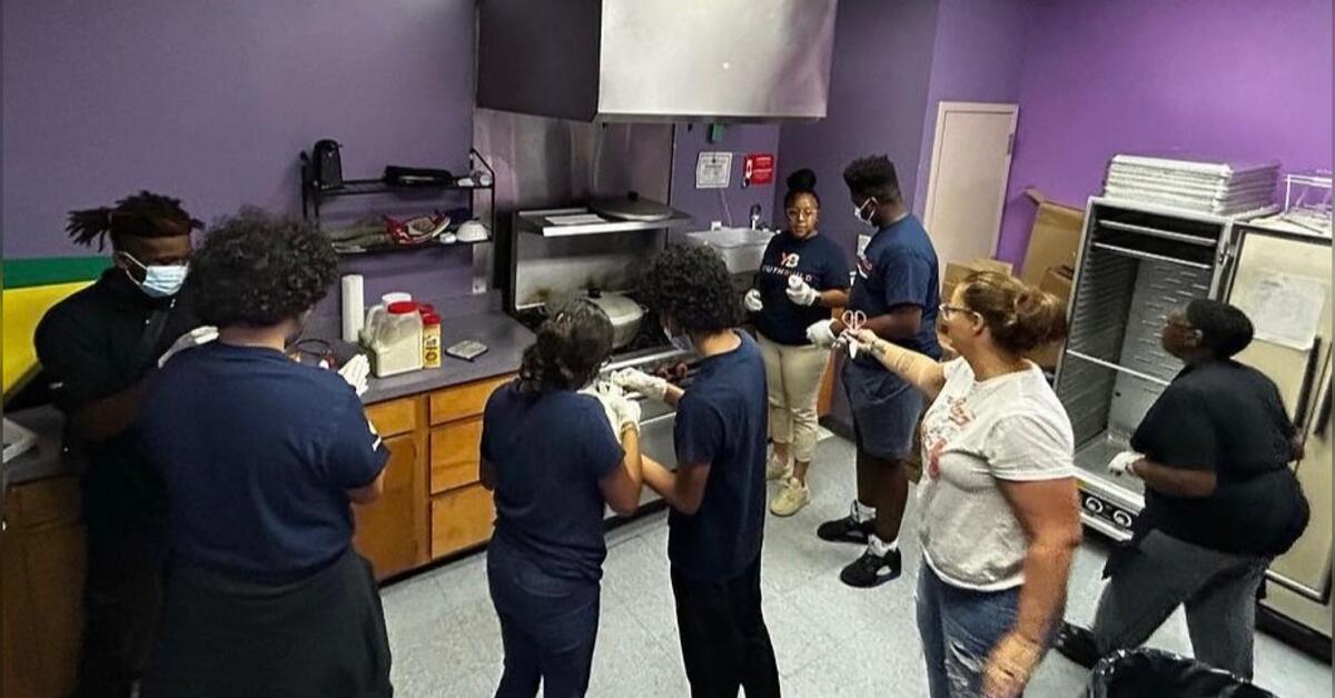 Newark UCC YouthBuild AmeriCorps Volunteers Dedicate 9/11 Day of ...