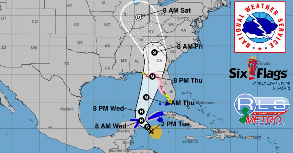 As Tropical Storm Helene Intensifies in the Gulf of Mexico, North ...