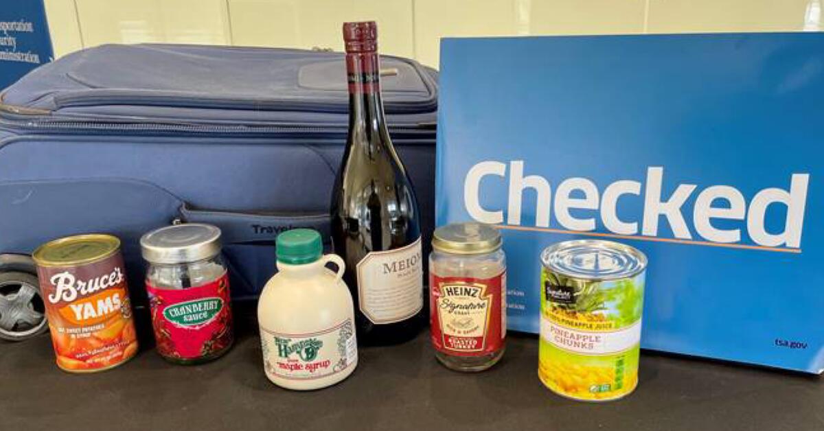 TSA's Thanksgiving Travel Tips: What Foods to Pack and What to Carry