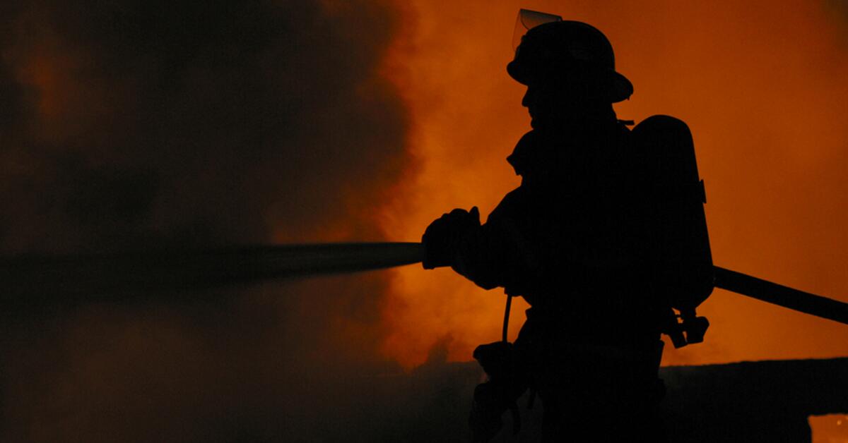 Orange Firefighters Swiftly Extinguish Overnight House Fire