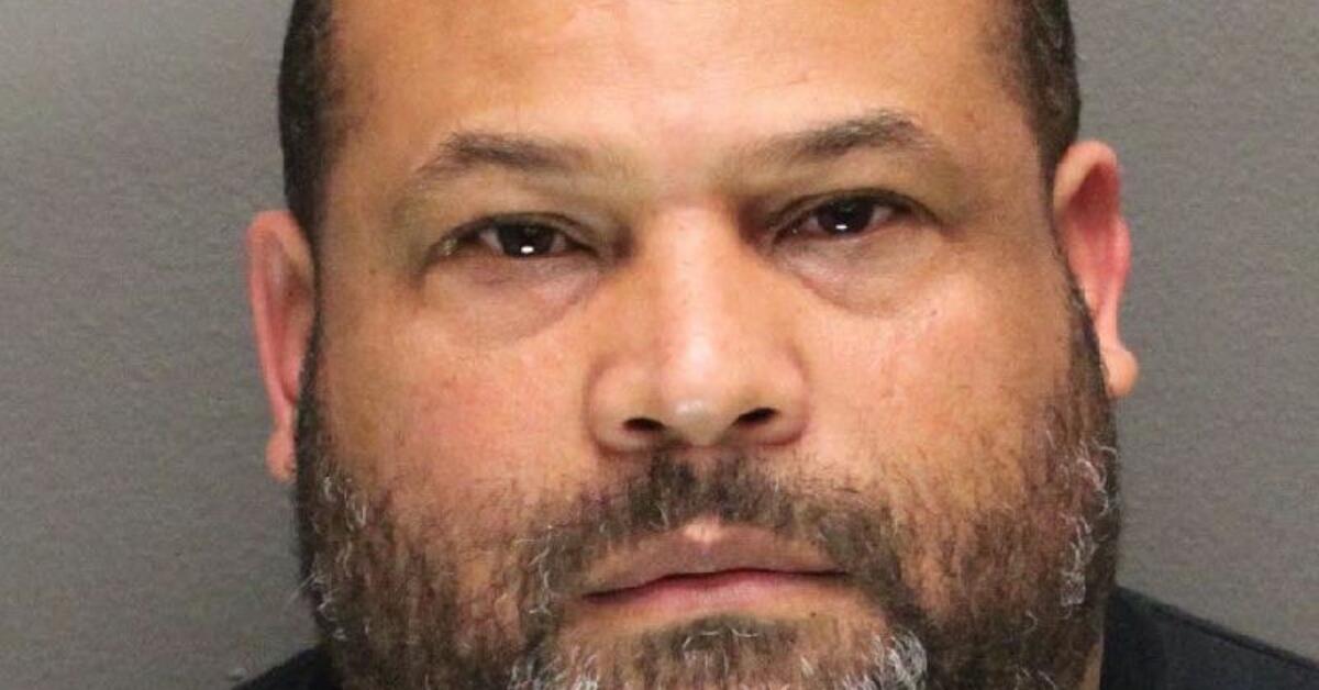 Former Essex County Sheriffs Security Officer Pleads Guilty To Illegal Possession Of Gun