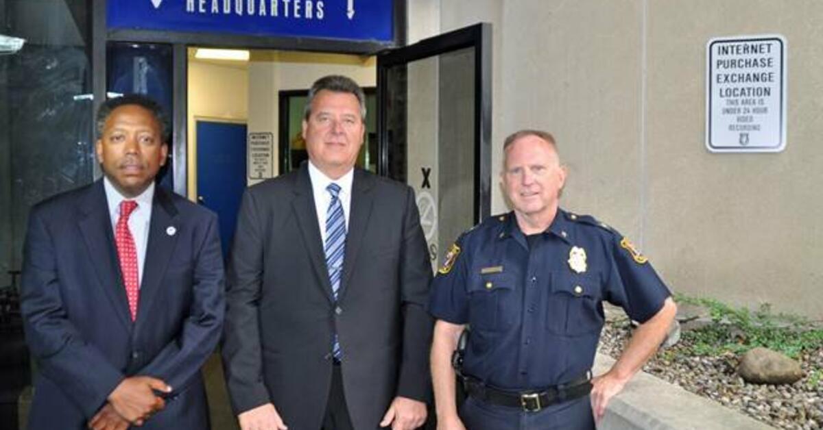 New “Internet Exchange Zone” Comes to Linden