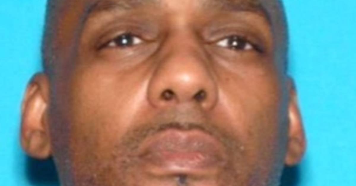 Passaic County Sheriffs Officer Charged With Providing Cell Phone