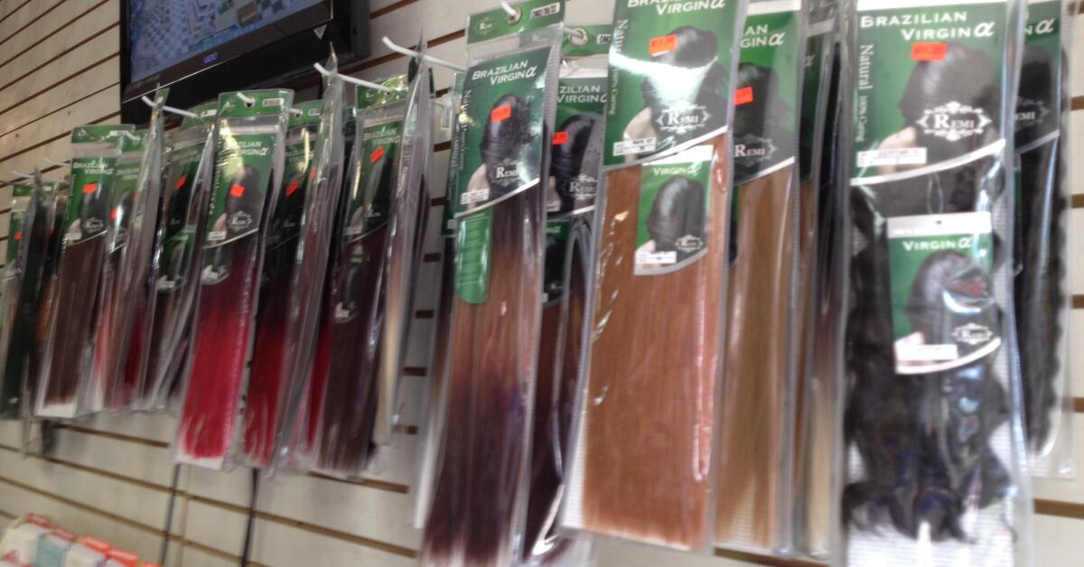 Shoplifting in Store Caught on Tape in Newark Turns Violent, Clerk ...